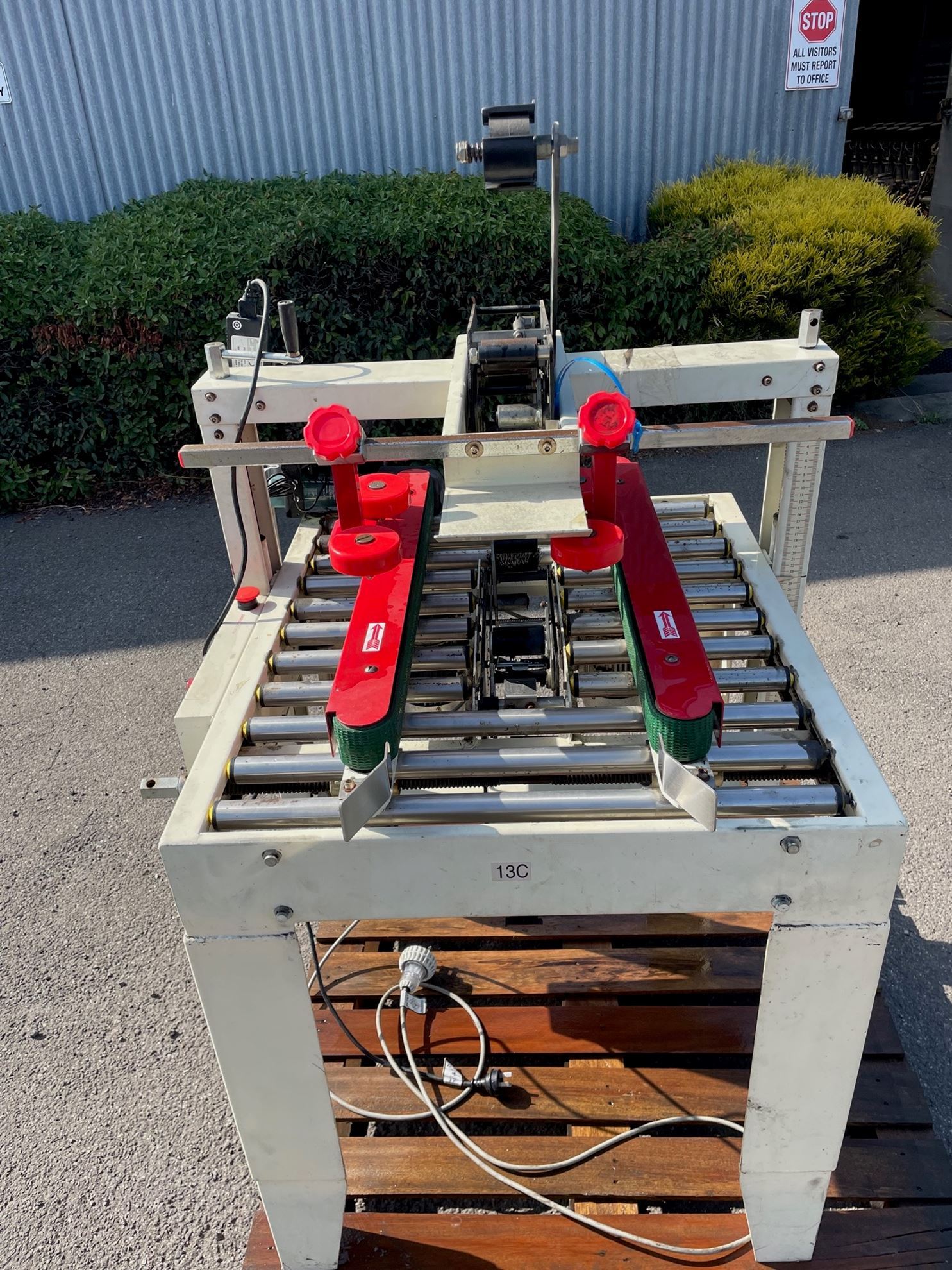 Side Drive Carton Taper |FA Maker