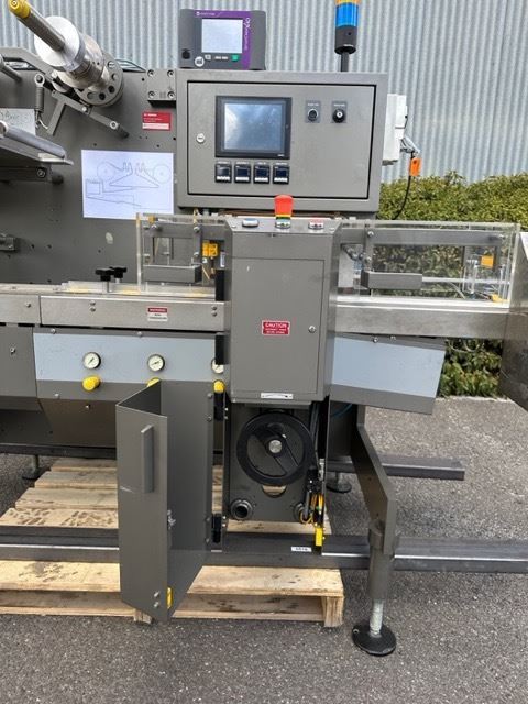 Bosch Horizontal Flow Wrapper confectionary line - FA Maker